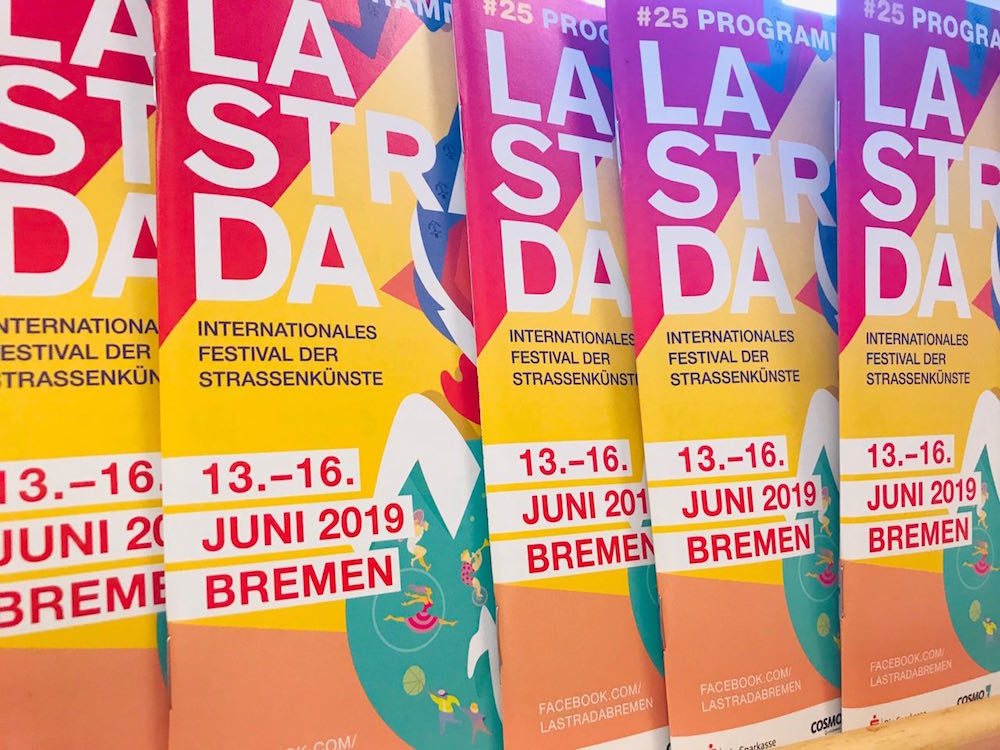 La Strada International street performance festival in Bremen, theaterkontor - - Die ...